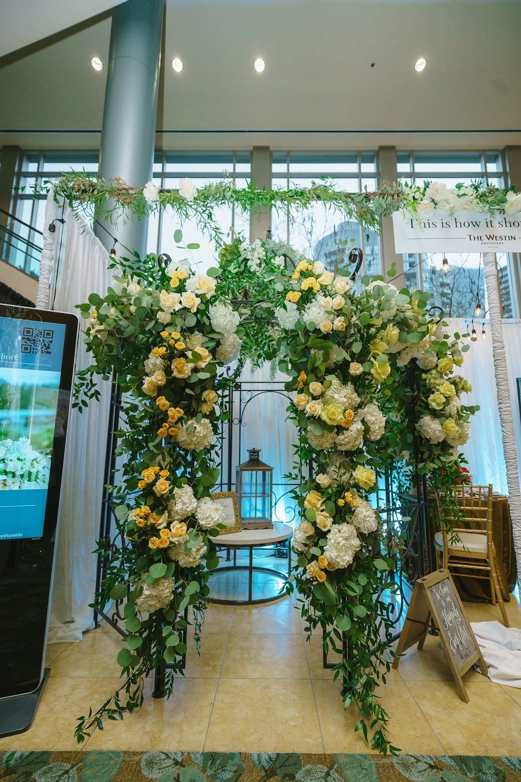 Wedding Fair Booth Designs: WedLuxe Magazine and the Westin Bayshore ...